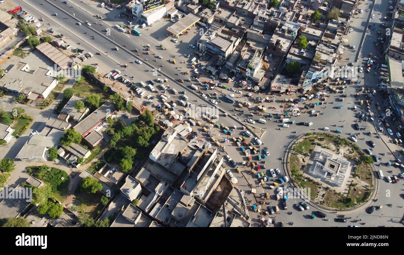 Footage of roundabout hi-res stock photography and images - Alamy