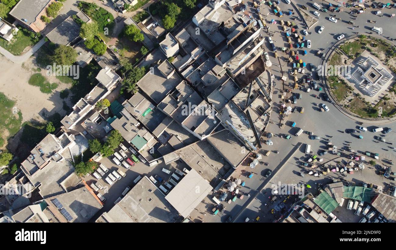 Footage of roundabout hi-res stock photography and images - Alamy