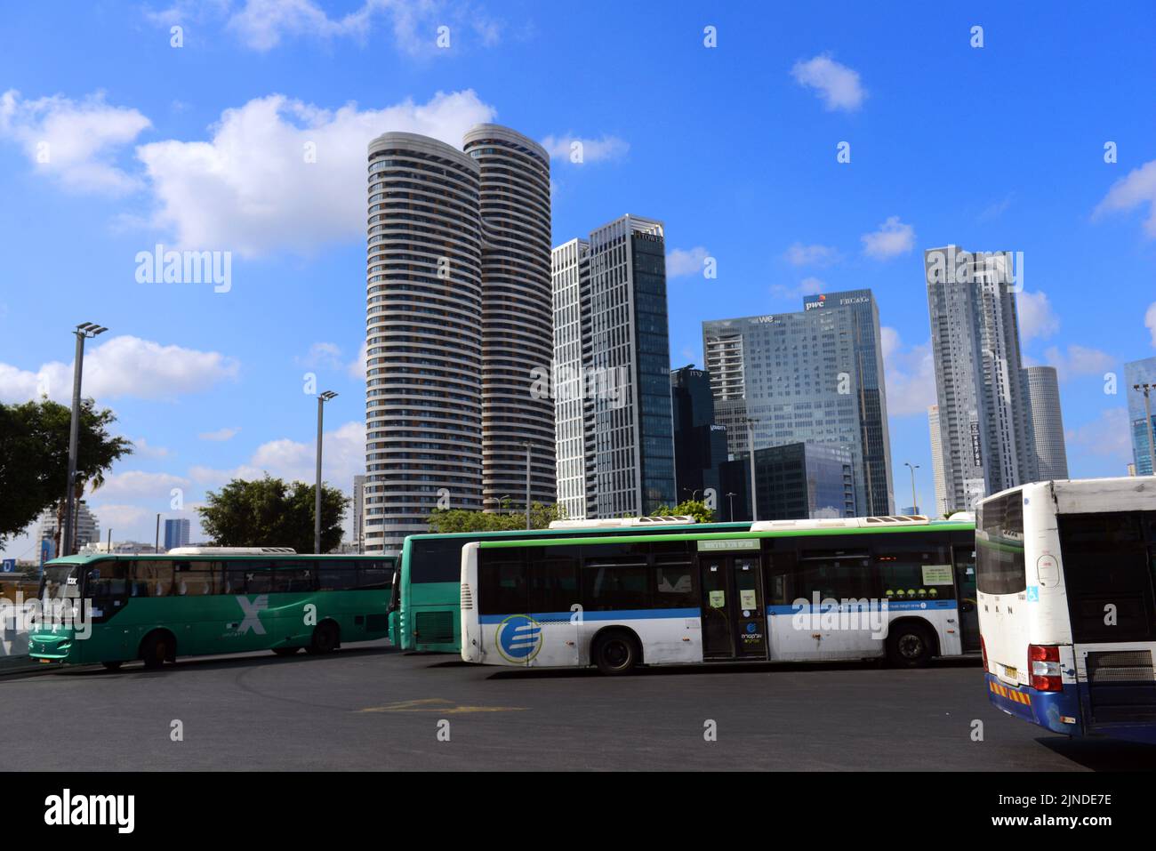 2000 bus hi-res stock photography and images - Alamy