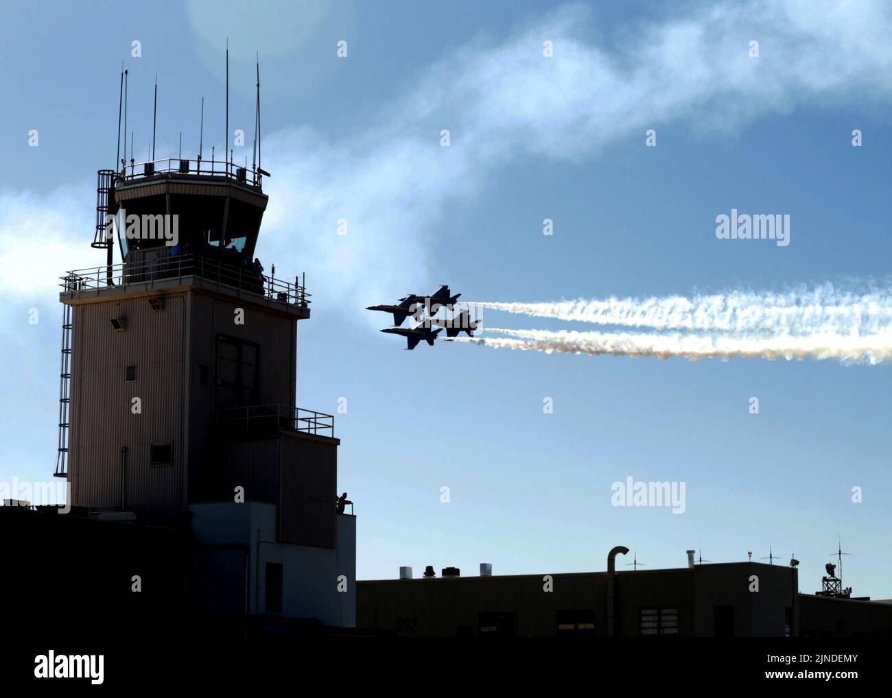 The Blue Angels fly in diamond formation. (21842617226 Stock Photo - Alamy