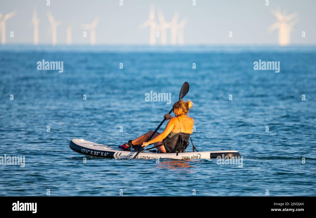 Paddleboard woman hi-res stock photography and images - Alamy