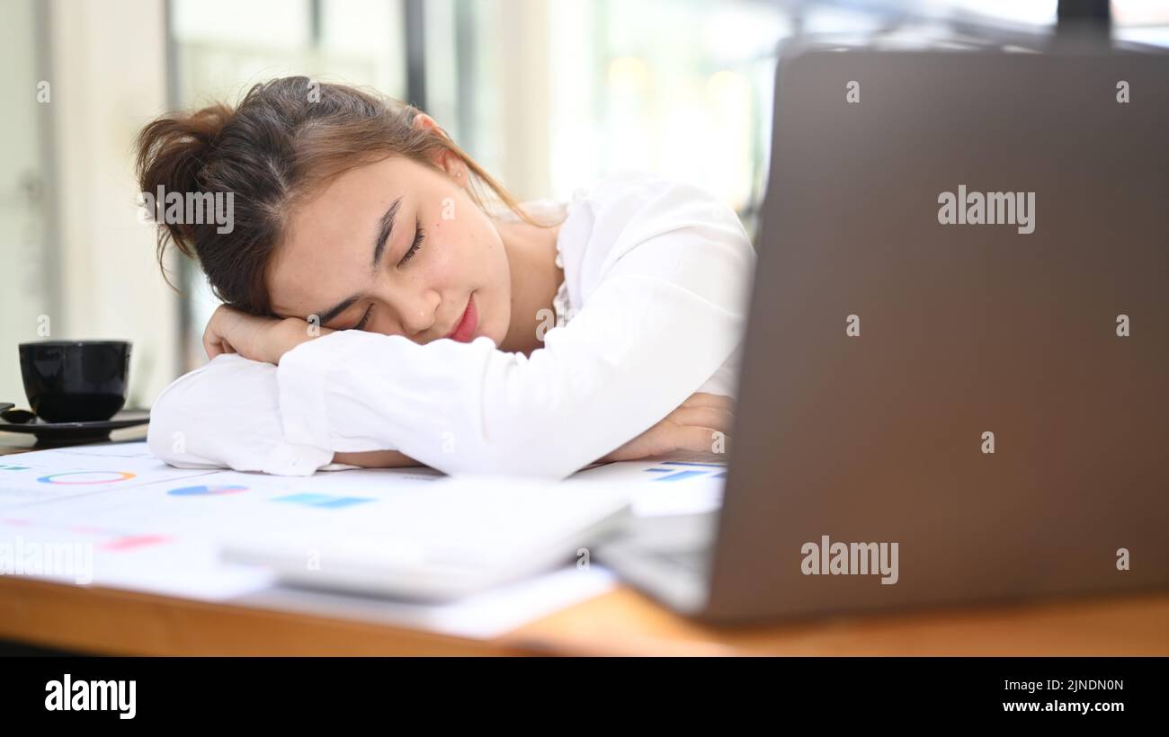 Arm resting on desk hi-res stock photography and images - Alamy