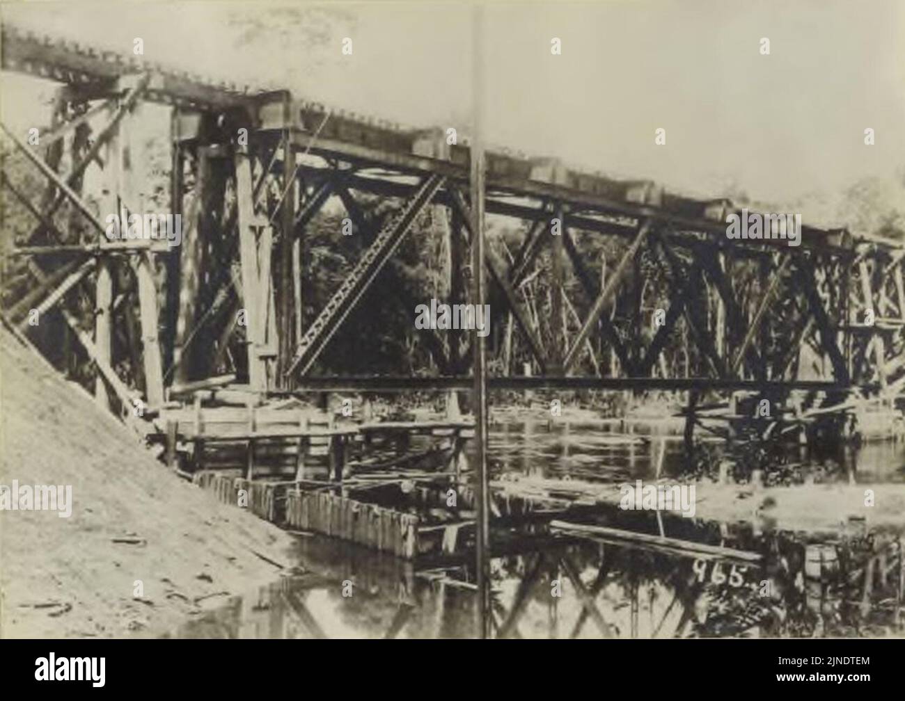 The Caracoles River Bridge during construction of the Madeira-Mamoré ...