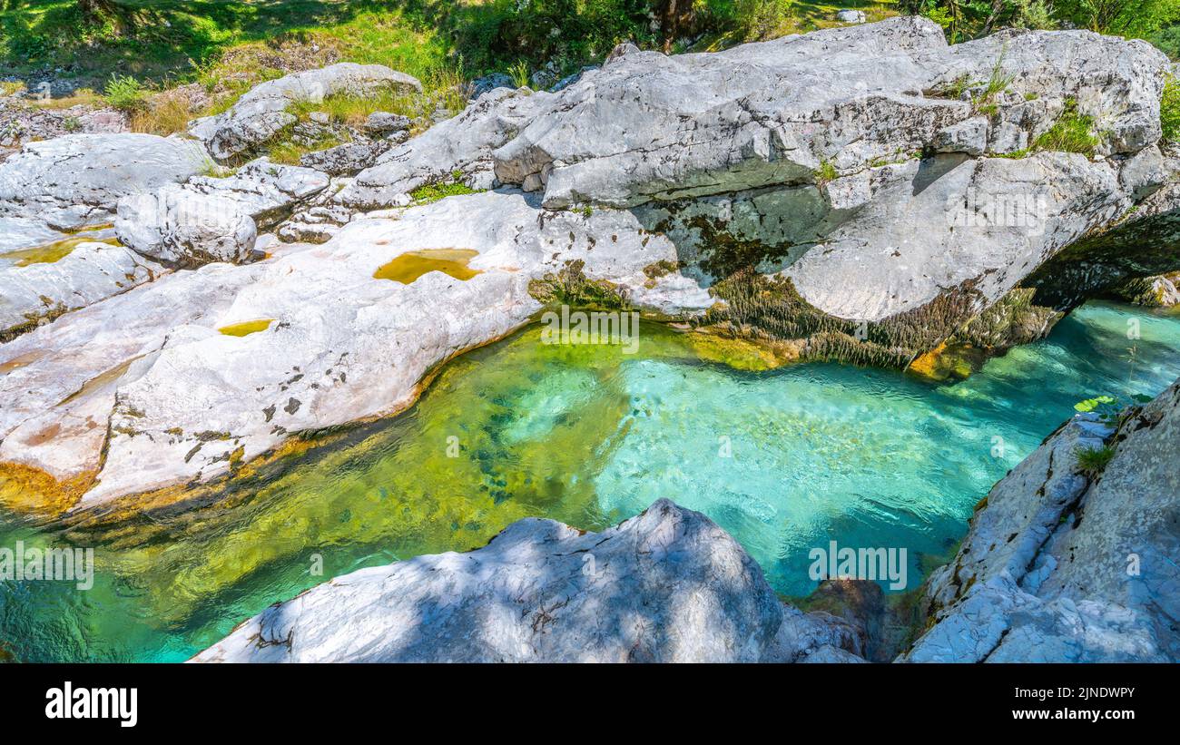 Clear water of Soca River at Small Soca Gorge Stock Photo - Alamy