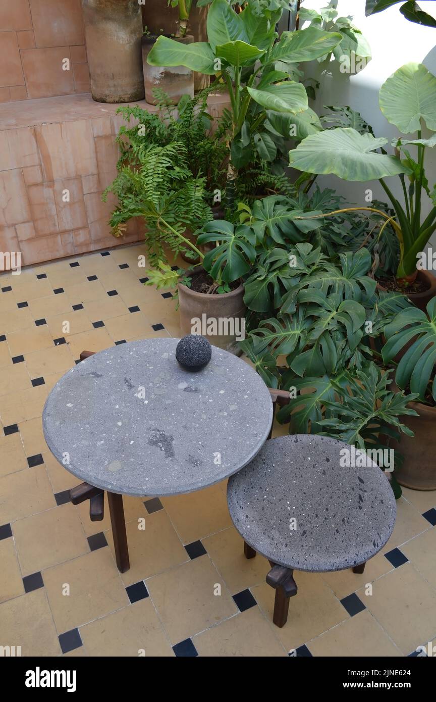 Terrazzo tables hi-res stock photography and images - Alamy