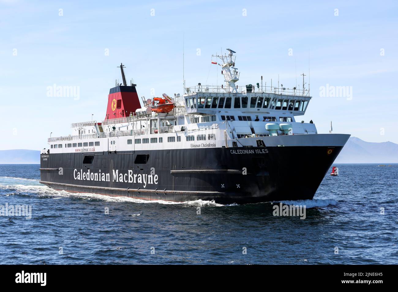Caledonian MacBrayne ferry, Caledonian Isles, sailing from Isle of ...