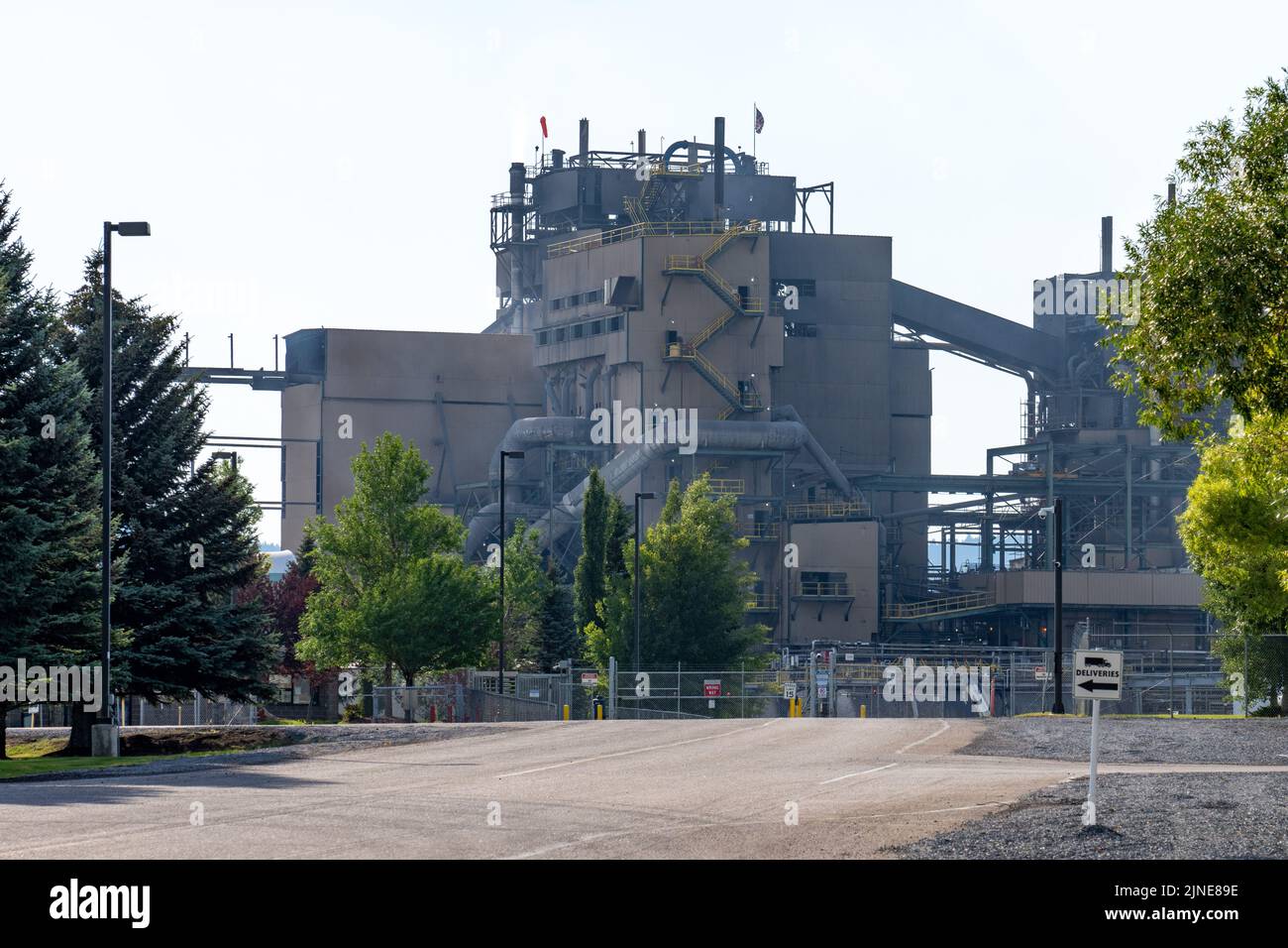 The Bayer phosphate mining and manufacturing facility in Soda Springs ...