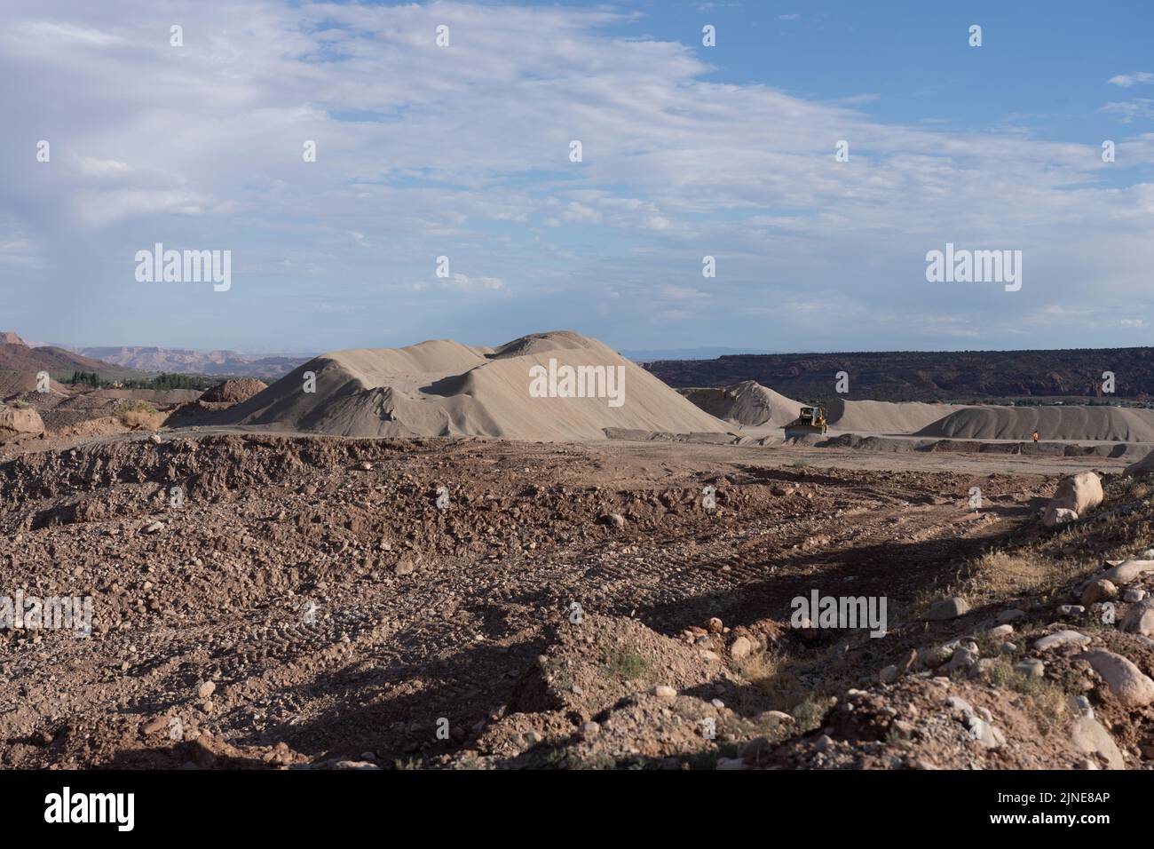 Piles of dirt hi-res stock photography and images - Alamy