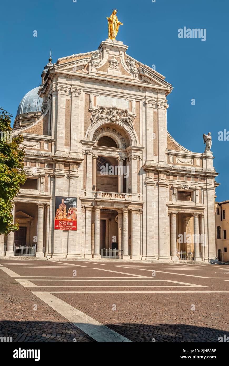 Basilica of Santa Maria degli Angeli (Saint Mary of the Angels), Assisi ...
