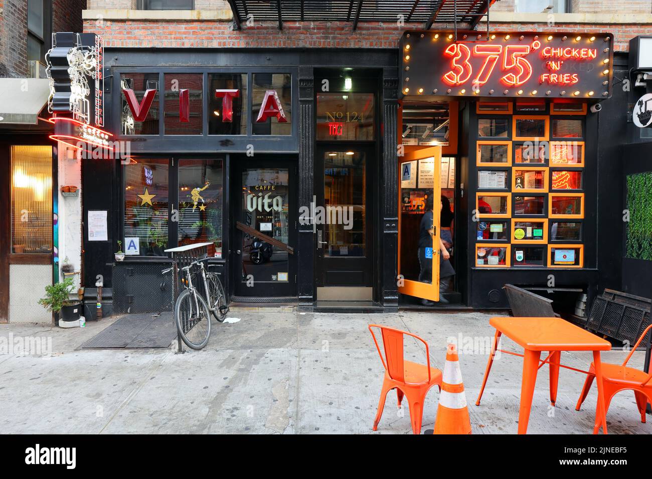 Caffe Vita, 375° Chicken 'n Fries, 124 Ludlow St, New York. Seattle ...