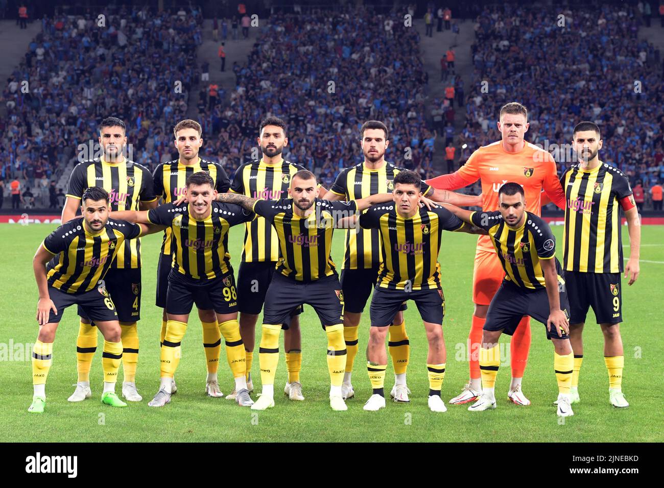 ISTANBUL - (back lr) Mehmet Yesil of Istanbulspor AS, Okan Erdogan of ...