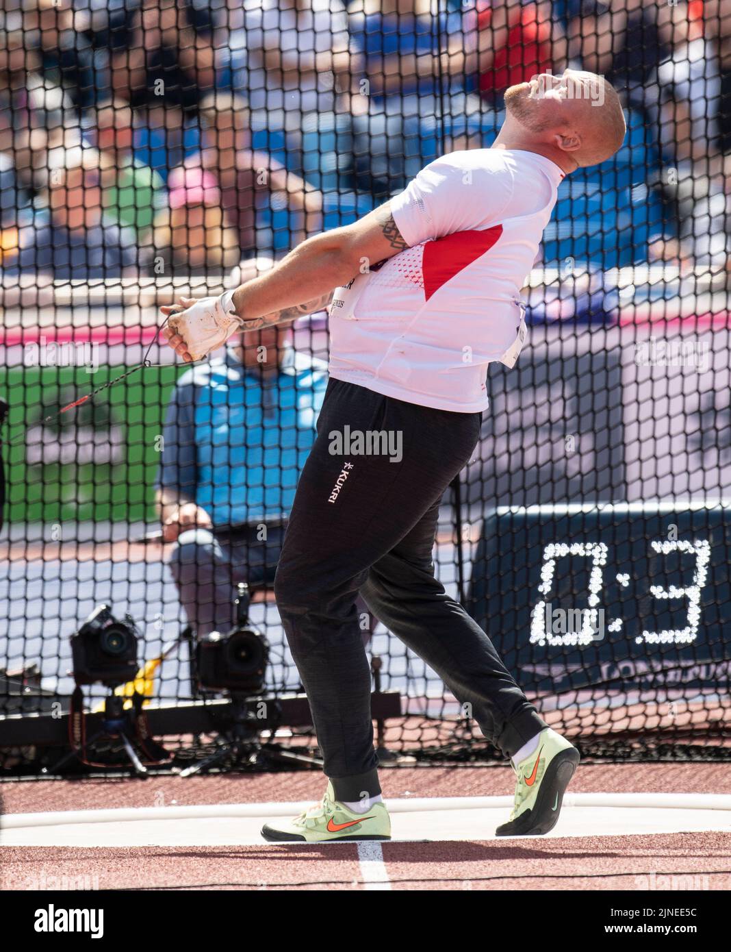 Nick Miller of England competing in the men’s hammer final at the ...