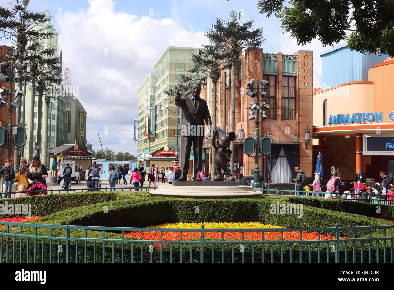 30th Anniversary of Disneyland Paris the magic theme park opened in ...