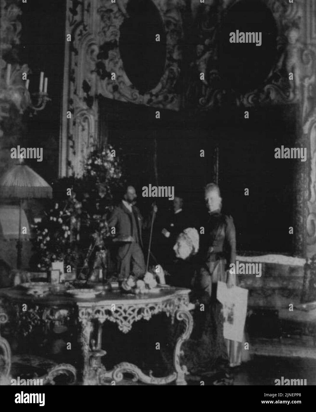 The Curtis Family in the Salone of the Palazzo Barbaro Stock Photo - Alamy