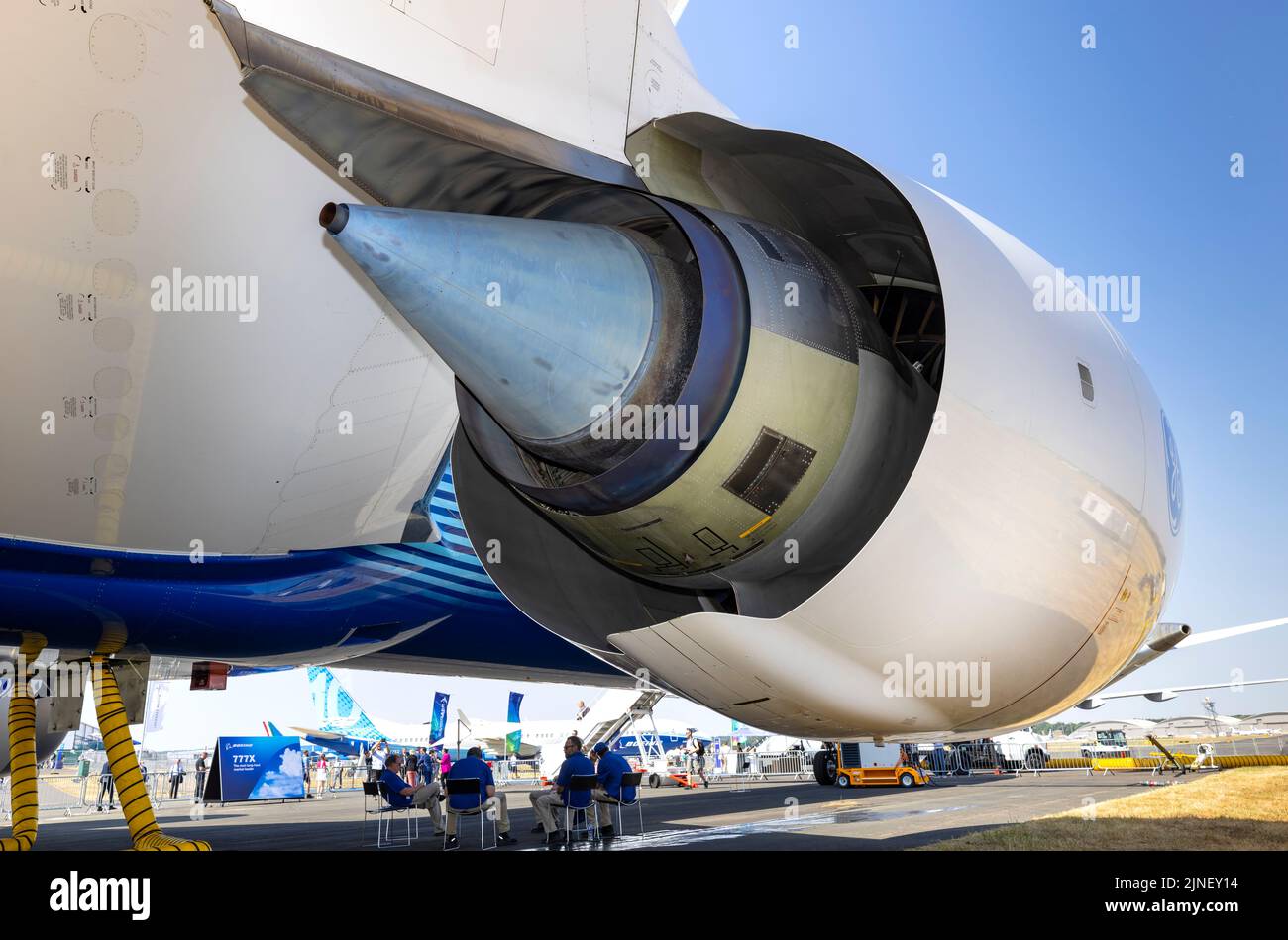 Boeing 777x Engine Stock Photo - Alamy
