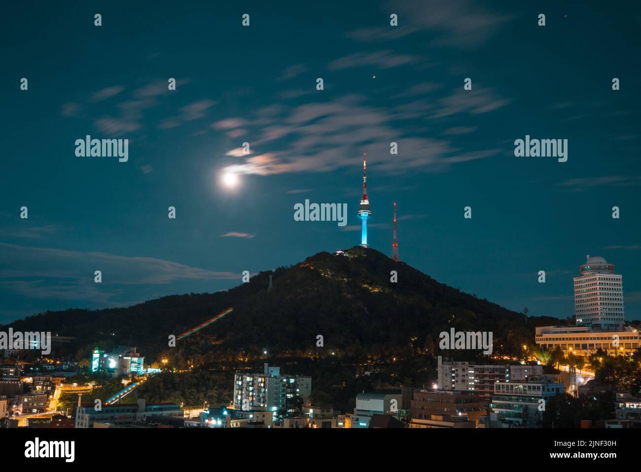 Bright full moon seoul hi-res stock photography and images - Alamy
