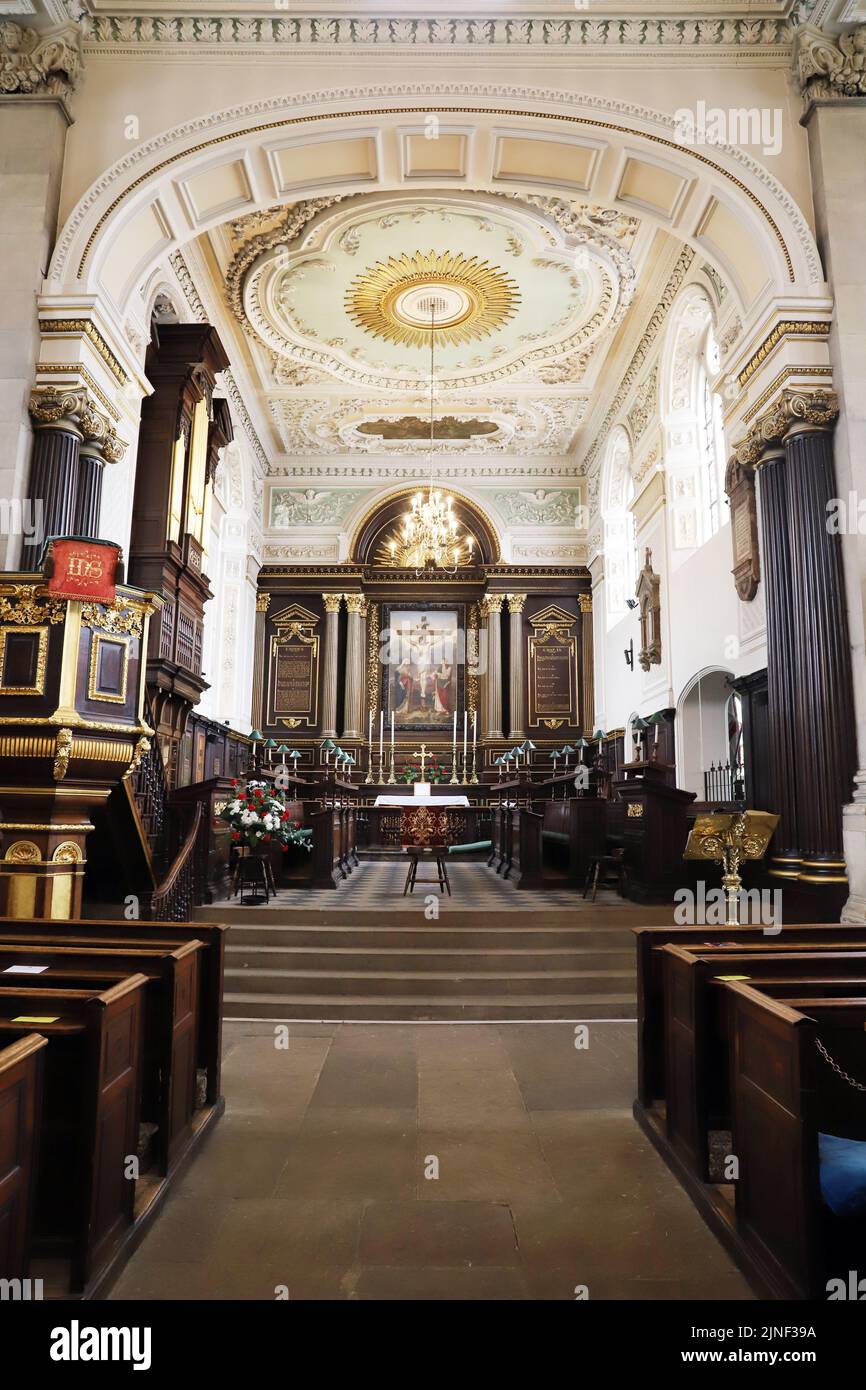 The Nave and Chancel of All Saints Church, Northampton ...