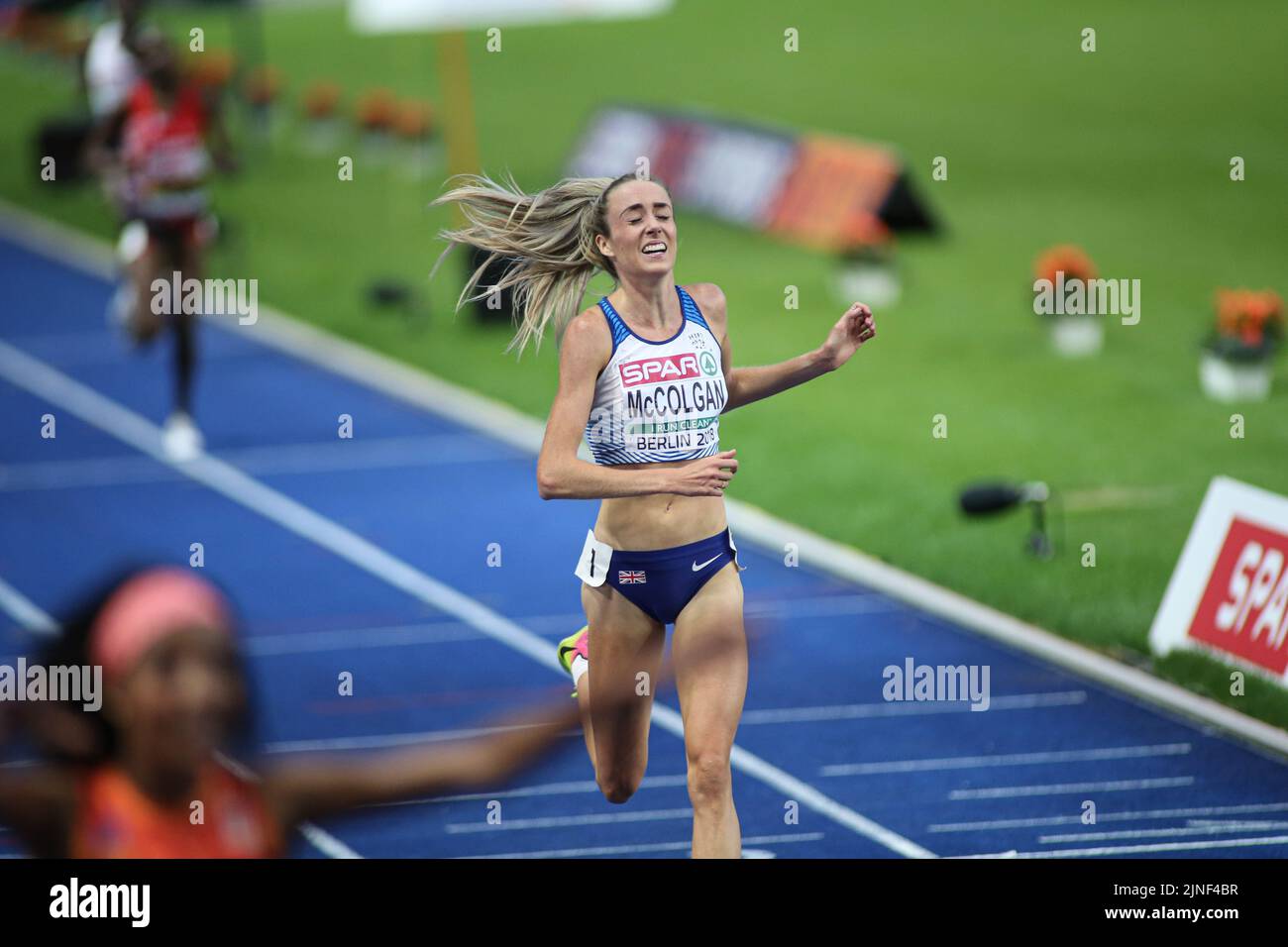 Eilish Mccolgan running 5000 meters at the European Athletics ...