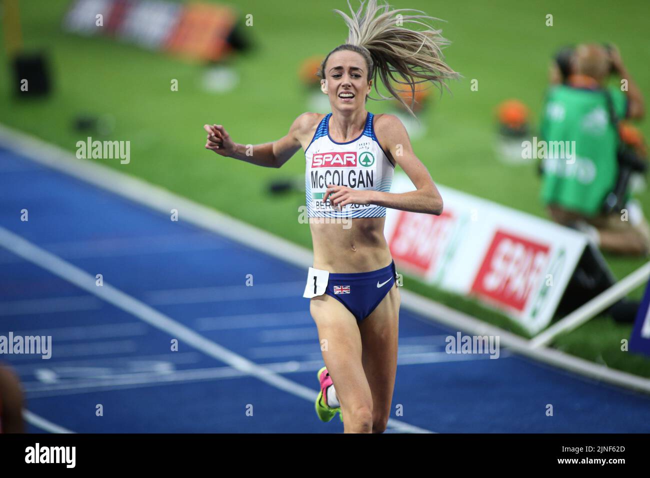 Eilish Mccolgan running 5000 meters at the European Athletics ...