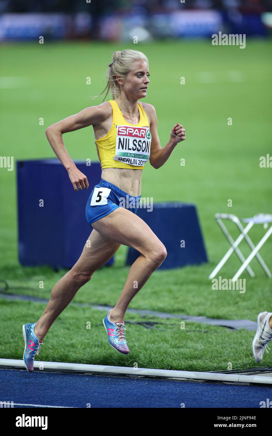 Linn Nilsson running 5000 meters at the European Athletics ...