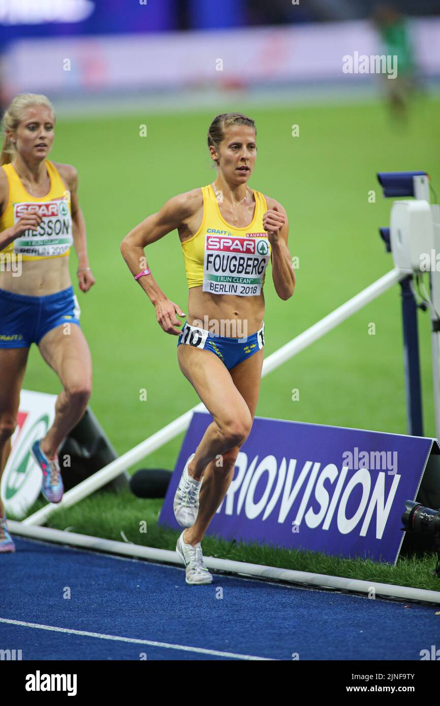Charlotta Fougberg running 5000 meters at the European Athletics ...