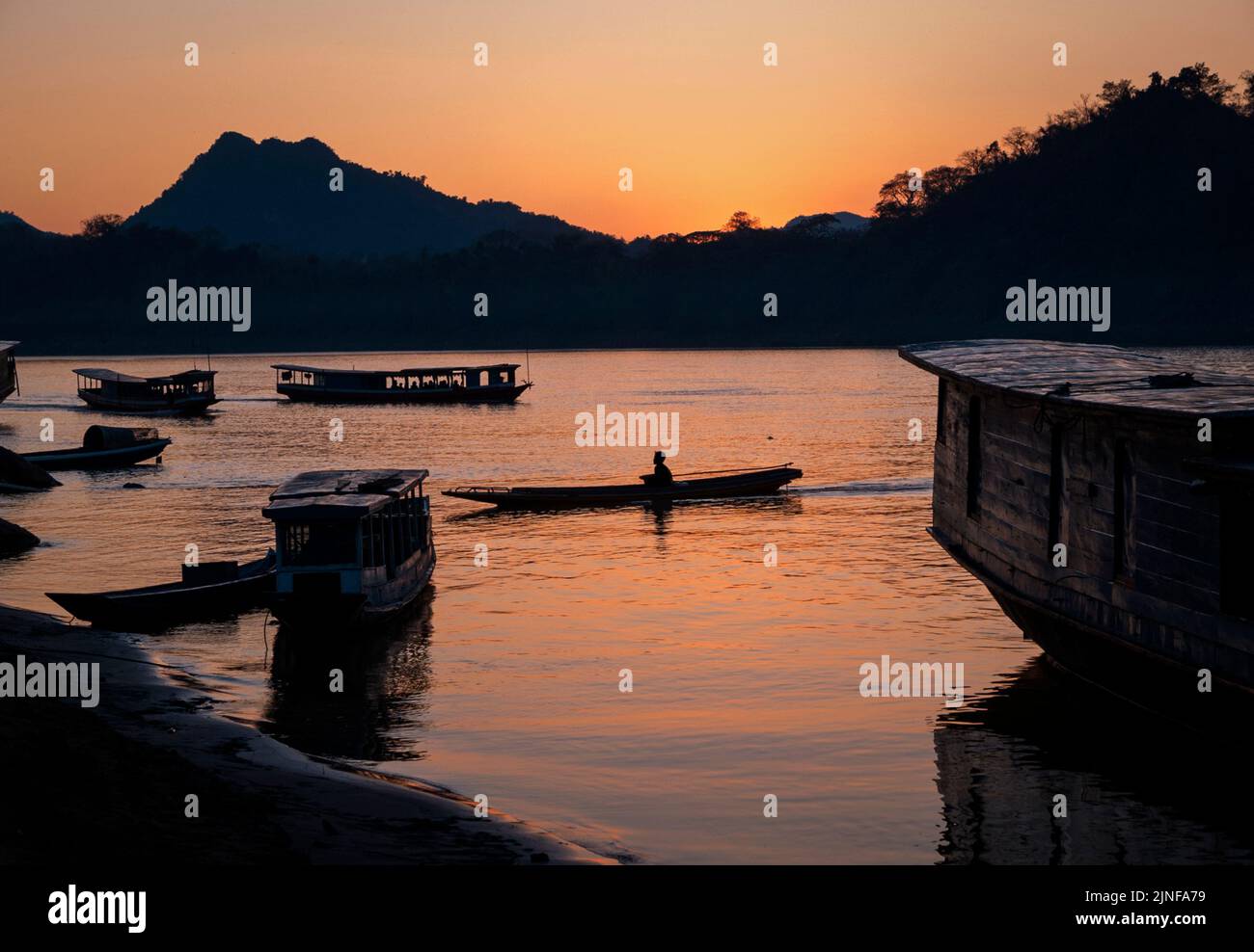 Lang xang kingdom hi-res stock photography and images - Alamy