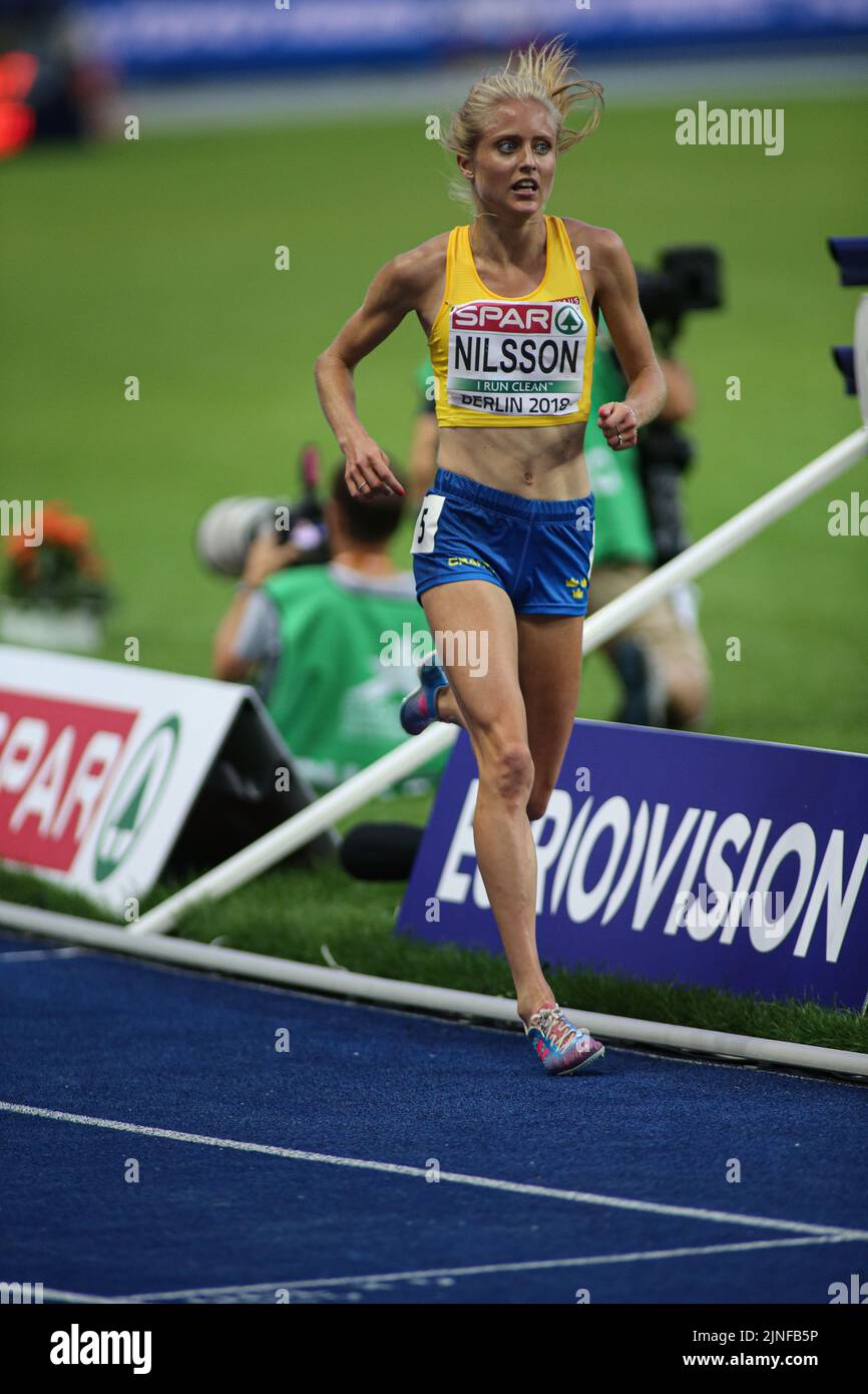 Linn Nilsson running 5000 meters at the European Athletics ...