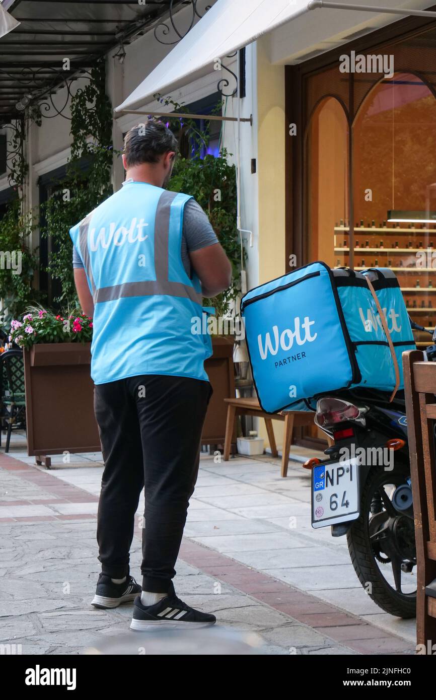 Wolt meal service hi-res stock photography and images - Alamy