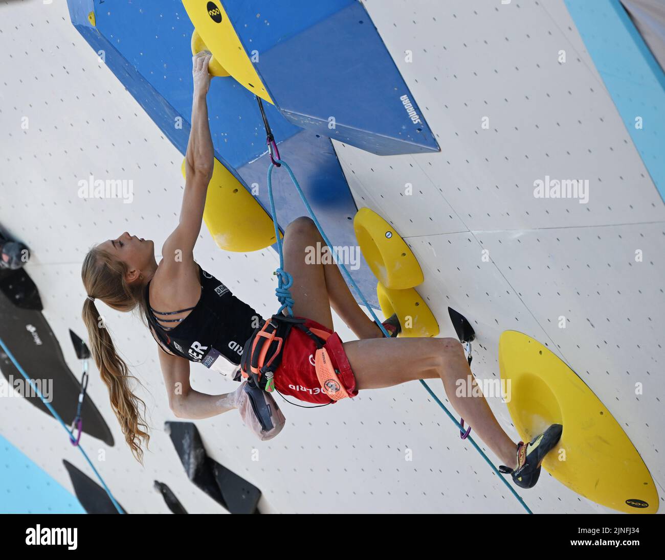 Hannah meul climbing hi-res stock photography and images - Alamy