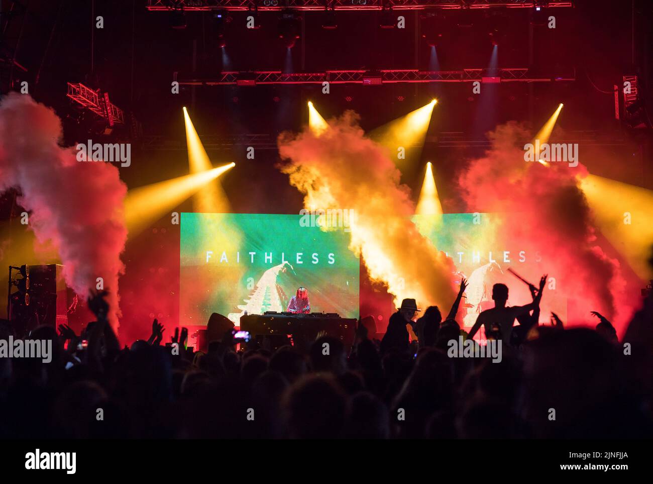 Sister Bliss and Dean Oram aka Drum Warrior perform as The Faithless ...