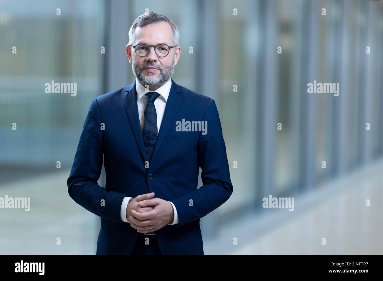 Deutschland. 27th Jan, 2022. Michael Roth, SPD, Chairman of the Foreign ...
