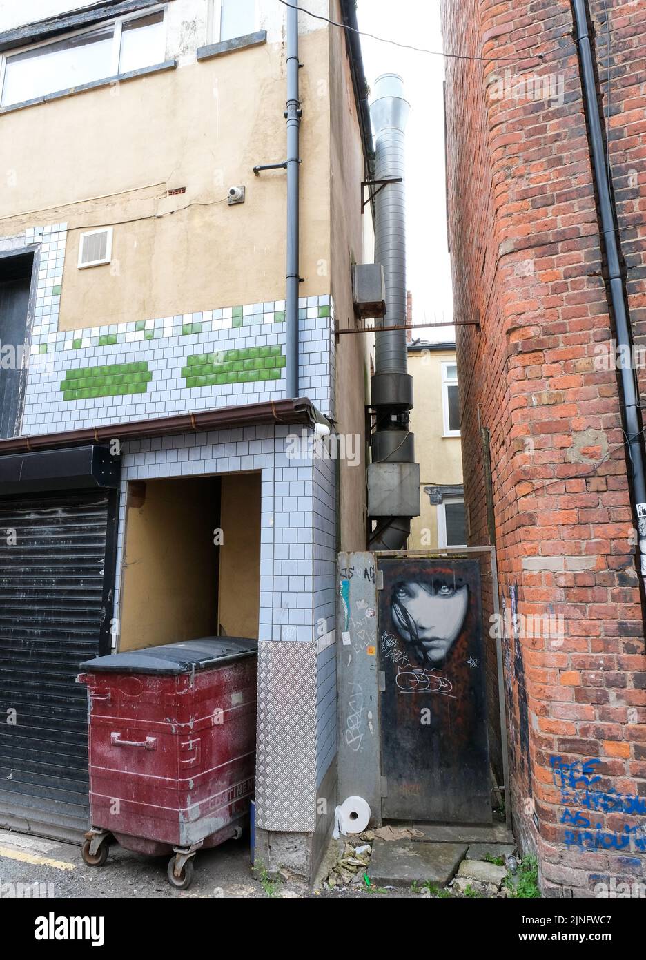 Street art amongst the back streets of Blackpool, UK Stock Photo - Alamy