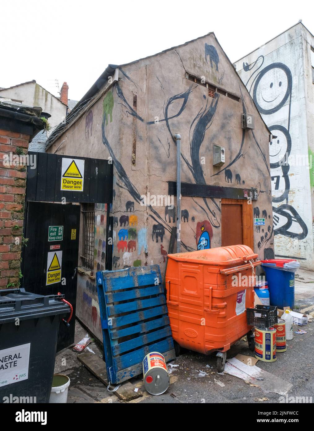Street art amongst the back streets of Blackpool, UK Stock Photo - Alamy