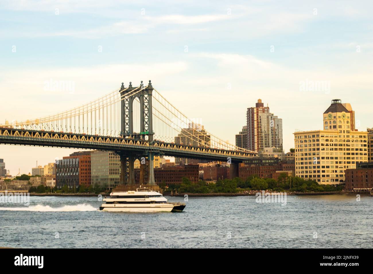 Draw bridge new york hi-res stock photography and images - Alamy