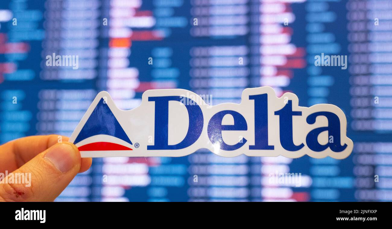 Us air airlines logo symbol hi-res stock photography and images - Alamy