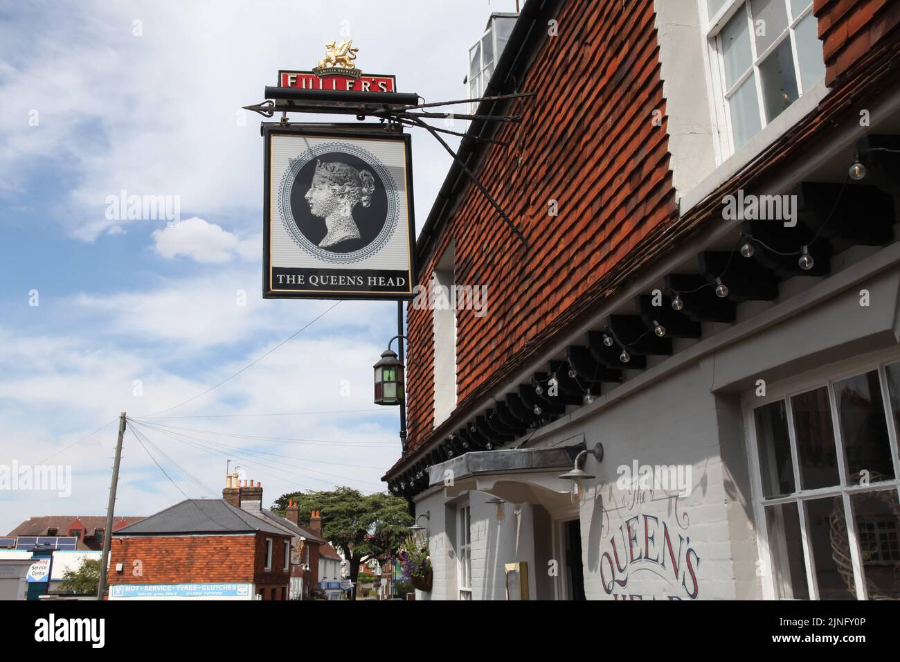 The Queen's Head public house pub, Dorking, Surrey, England, UK Stock ...