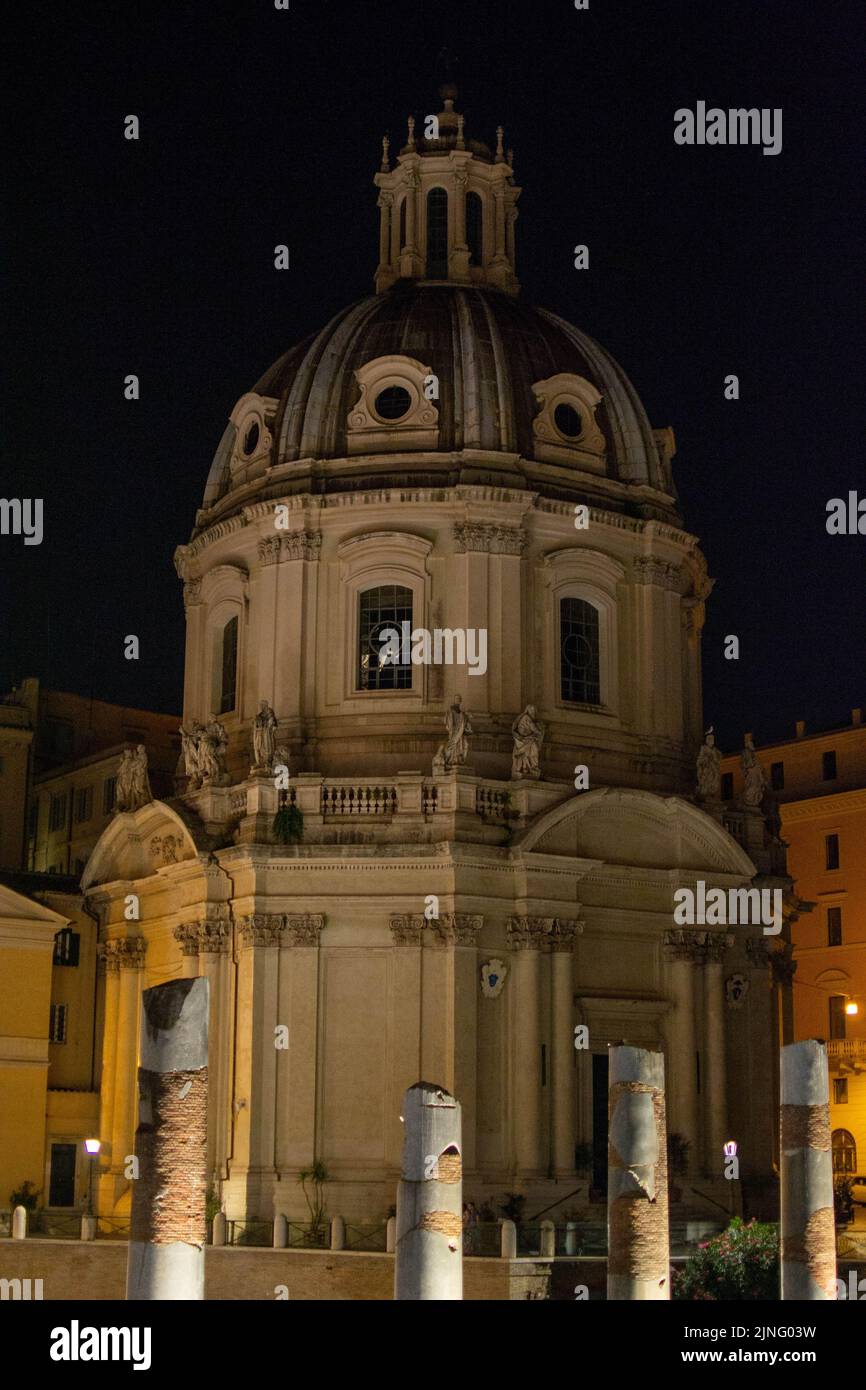 Rome at night Stock Photo - Alamy