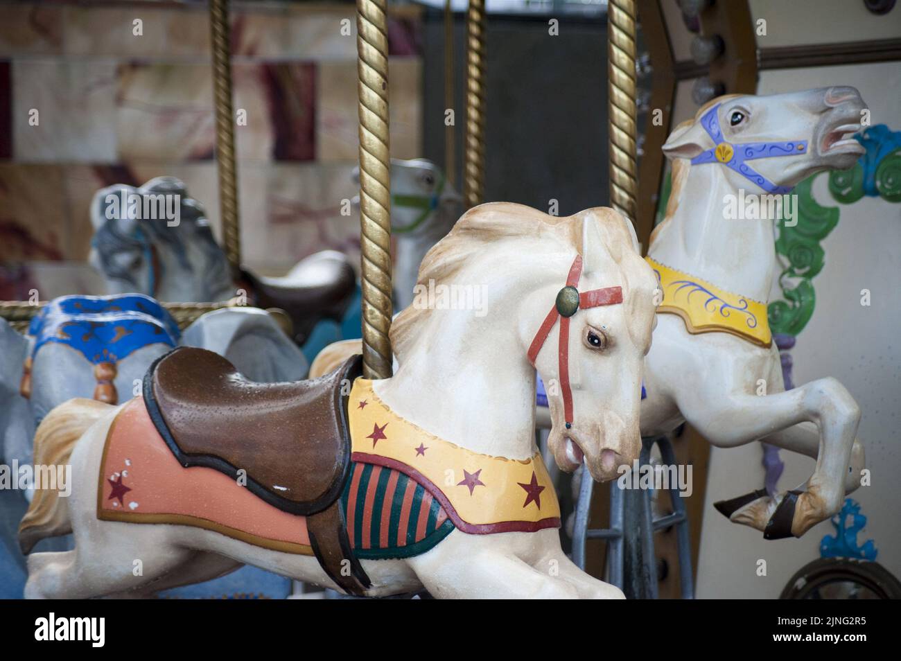 Merry go round amusement park hi-res stock photography and images - Alamy