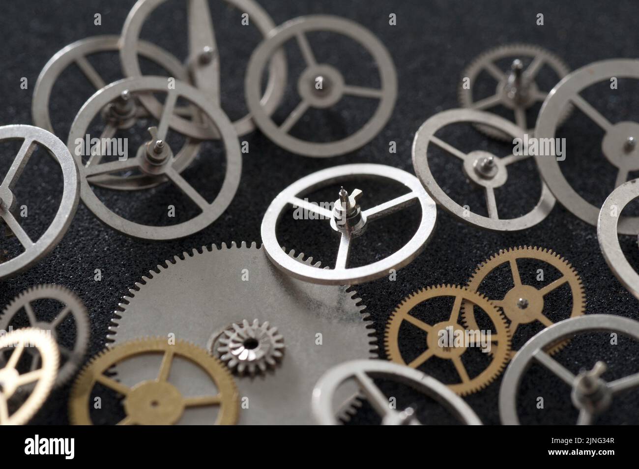 Cogs flywheel hi-res stock photography and images - Alamy