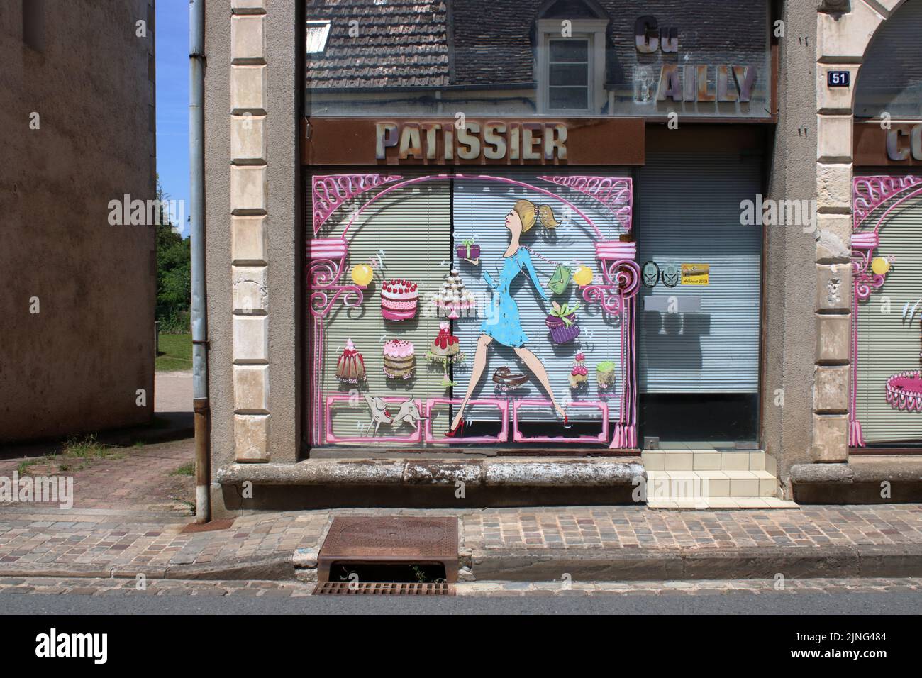 Bakery window france hi-res stock photography and images - Alamy