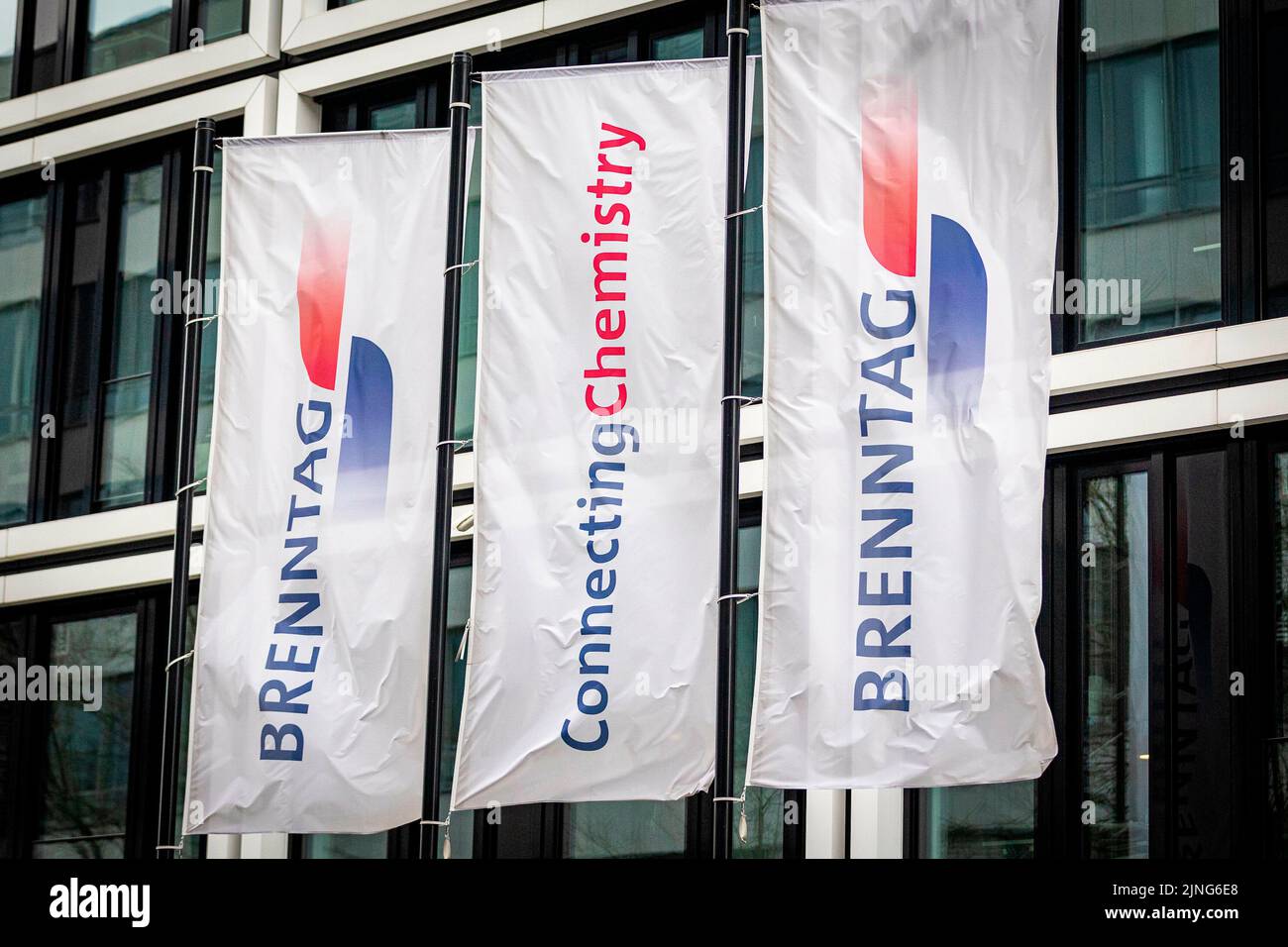 Meal, Deutschland. 04th Feb, 2022. Flags of the Brenntag company at ...