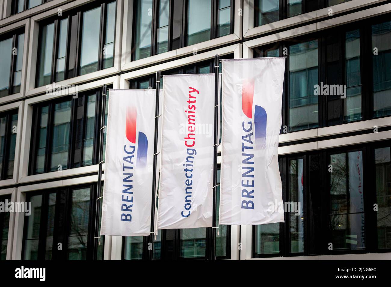 Meal, Deutschland. 04th Feb, 2022. Flags of the Brenntag company at ...