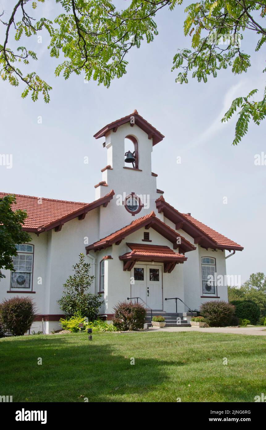 The Longview Chapel, located in Lee's Summit, Missouri, is just one of ...