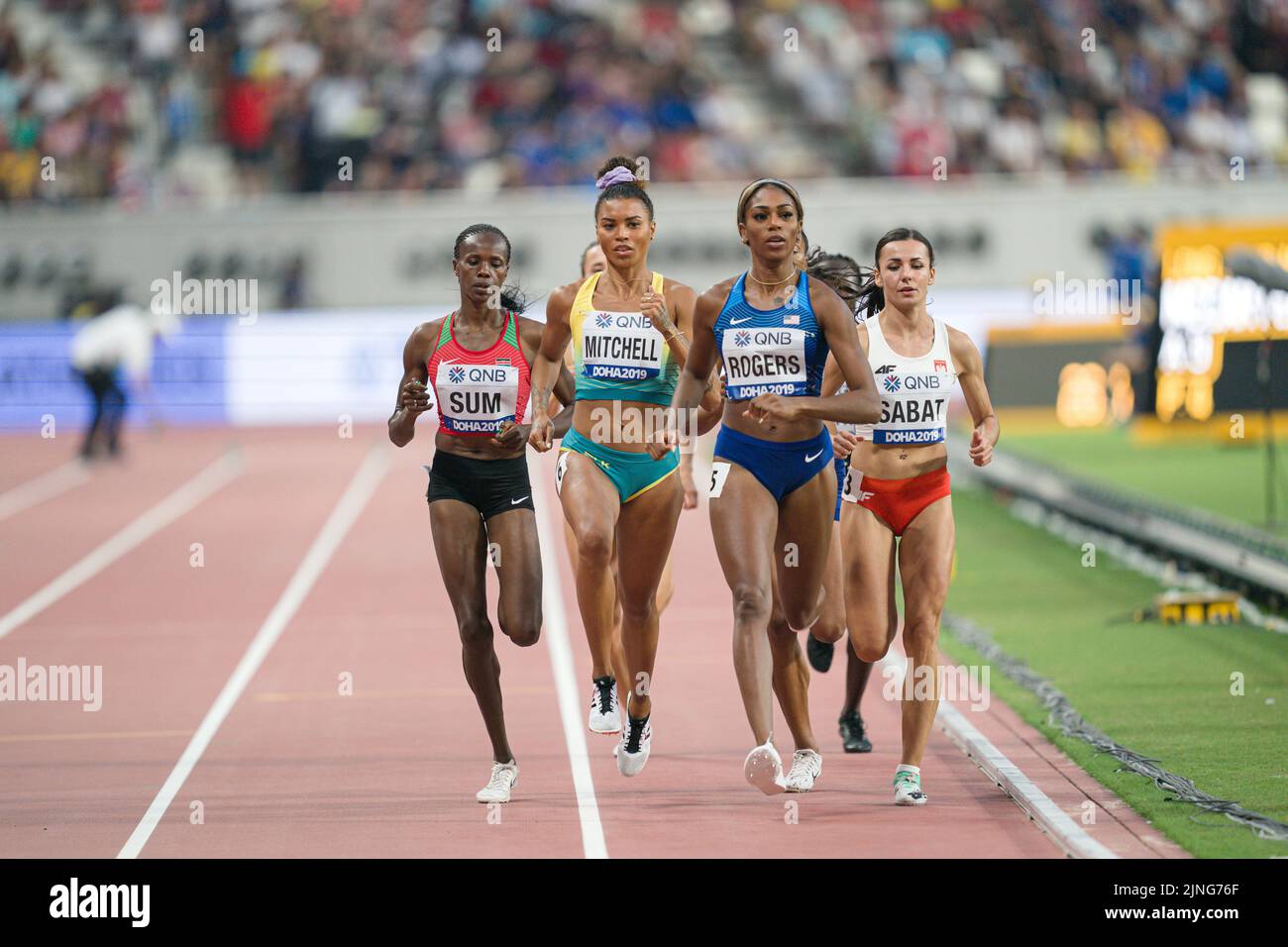 Morgan Mitchell participating in the 800 meters at the Doha 2019 World ...