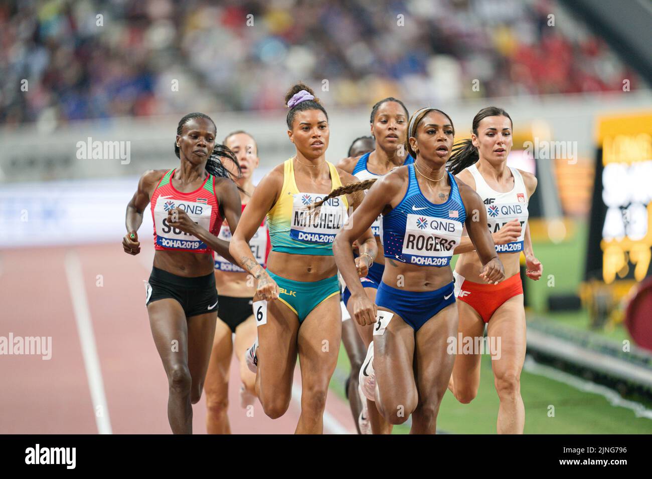 Morgan Mitchell participating in the 800 meters at the Doha 2019 World ...