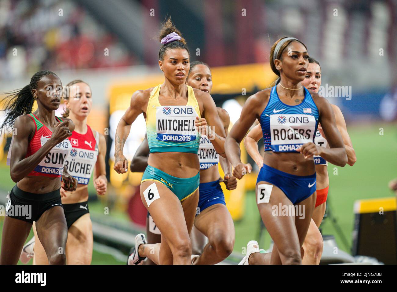 Morgan Mitchell participating in the 800 meters at the Doha 2019 World ...