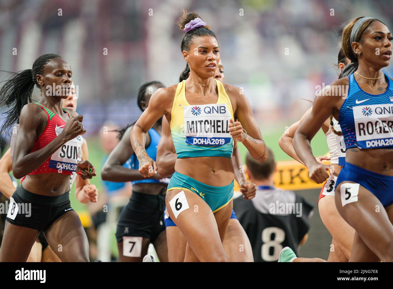 Morgan Mitchell participating in the 800 meters at the Doha 2019 World ...