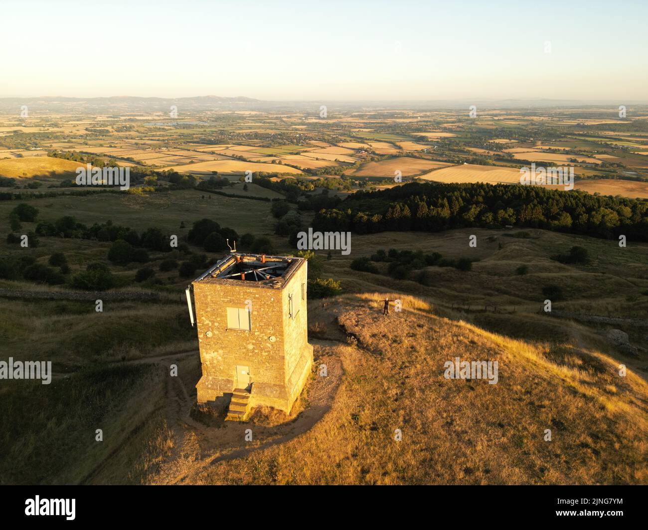 Parsons folly and Kemerton camp Iron age hill fort. Bredon Hill ...