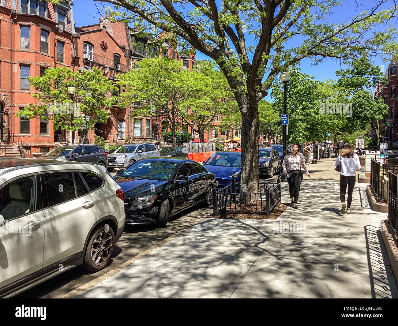 Young people in Back Bay on Newbury Street in Boston, Massachusetts ...