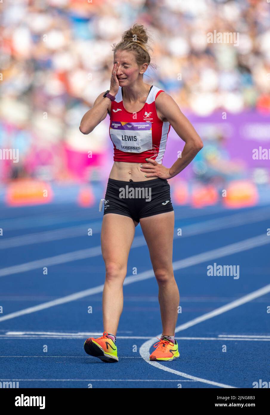 Heather Lewis of Wales competing in the women’s 10,000m walk final at ...